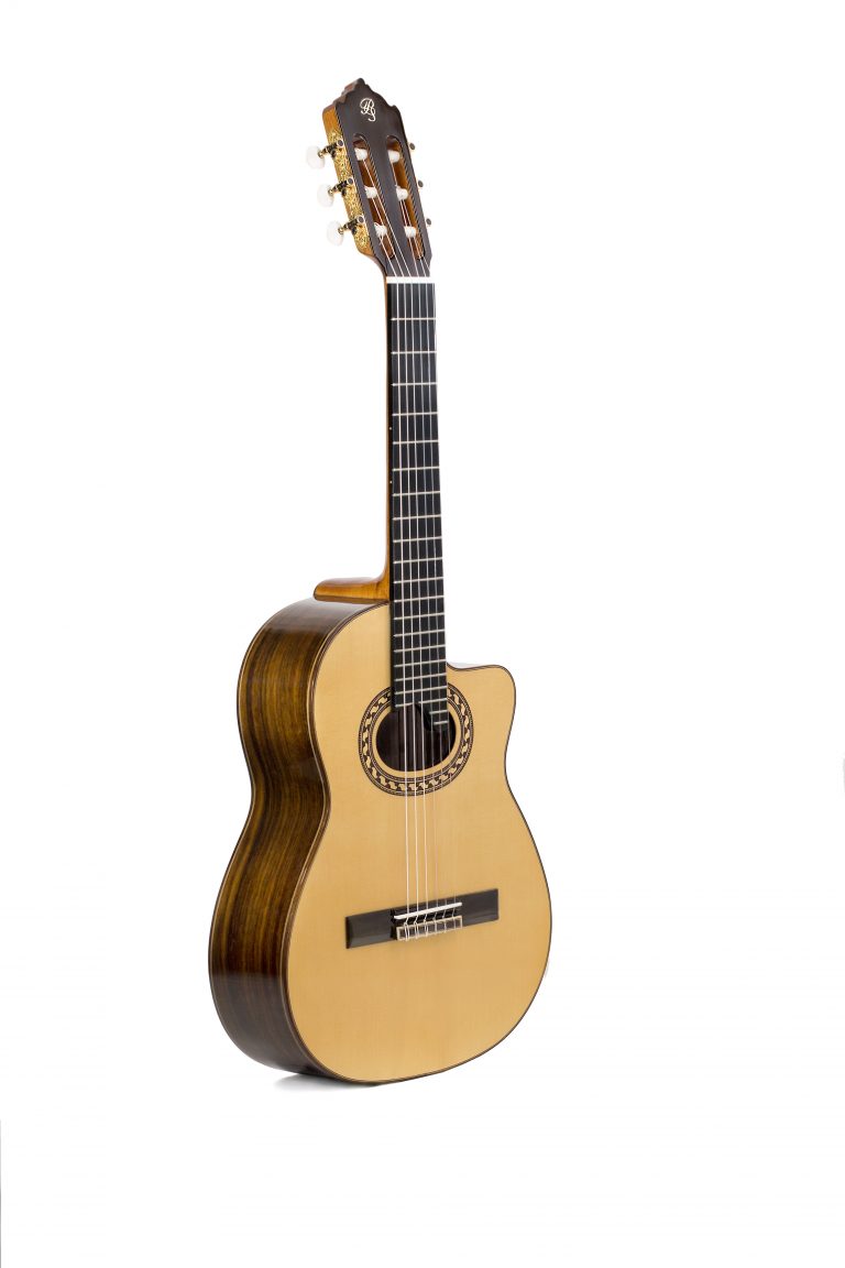 Requintos cutaway – Prudencio Saez